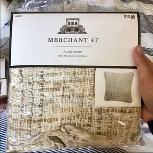 Merchant 41 | Poshmark